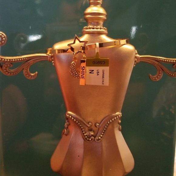 Jessica Simpson | Jewelry | Jessica Simpson Bracelet | Poshmark